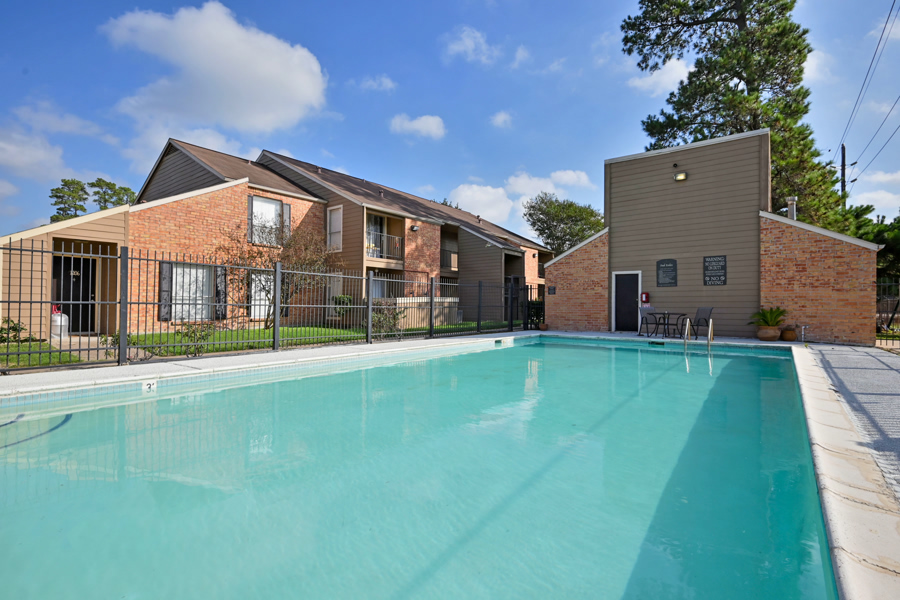 Pebble Creek Apartments | Houston, TX | (281) 890-2234